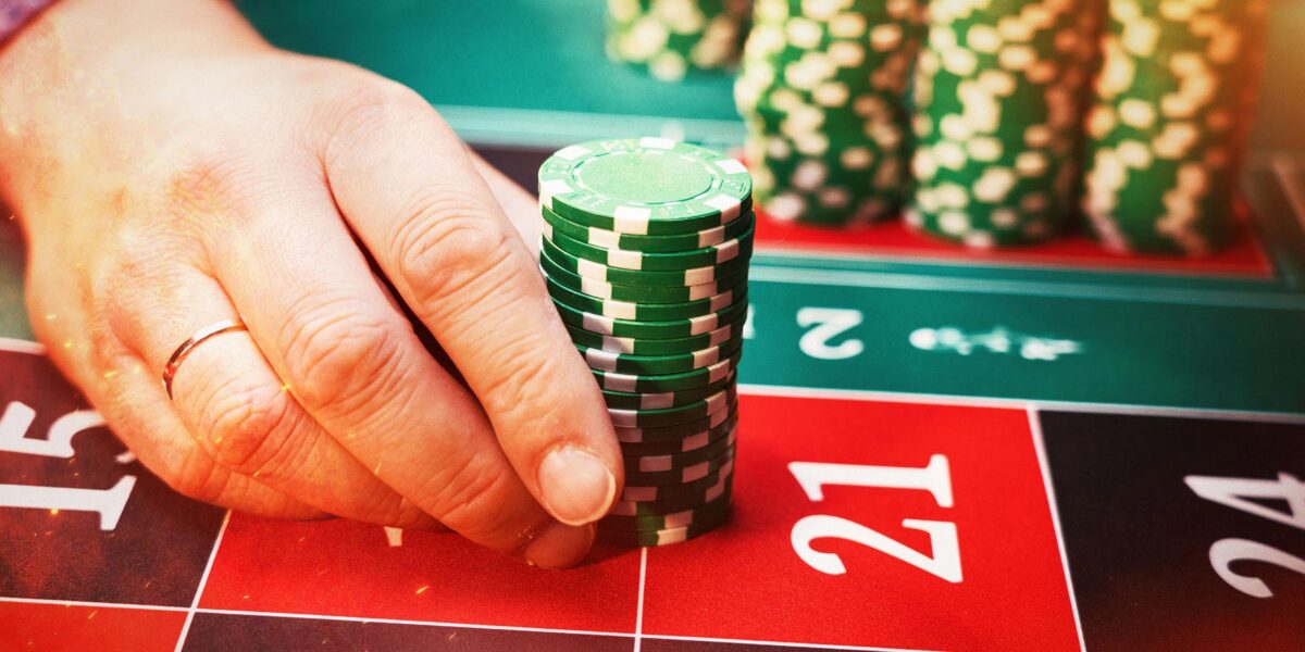 Casino Chips Around the World: Culture, Colour and Design - PokerStars ...
